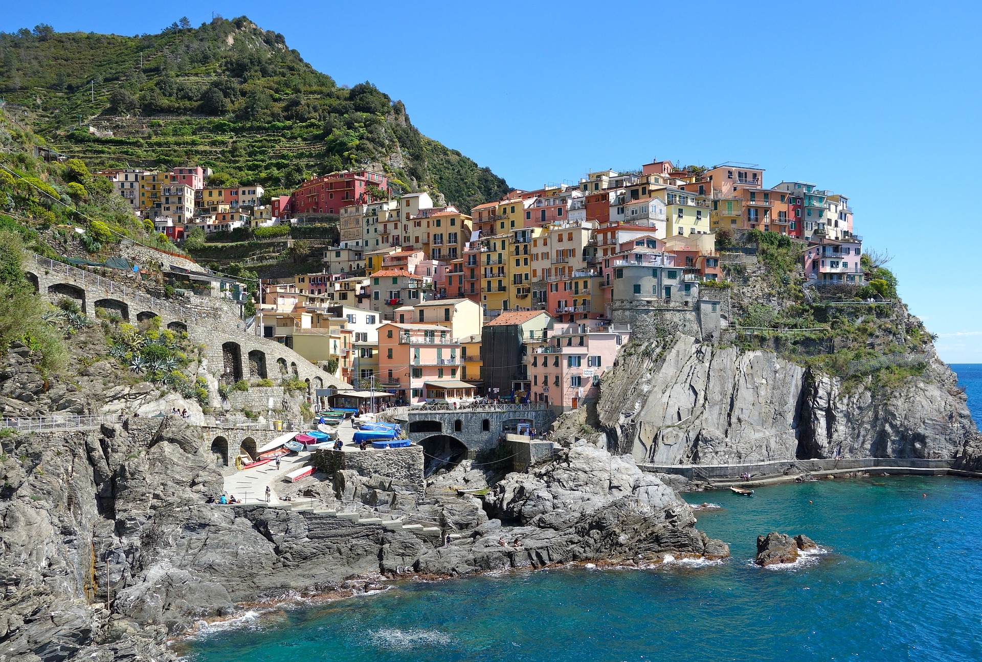 Italian Parenting Styles - Core Values - A Pinch Of Thoughts